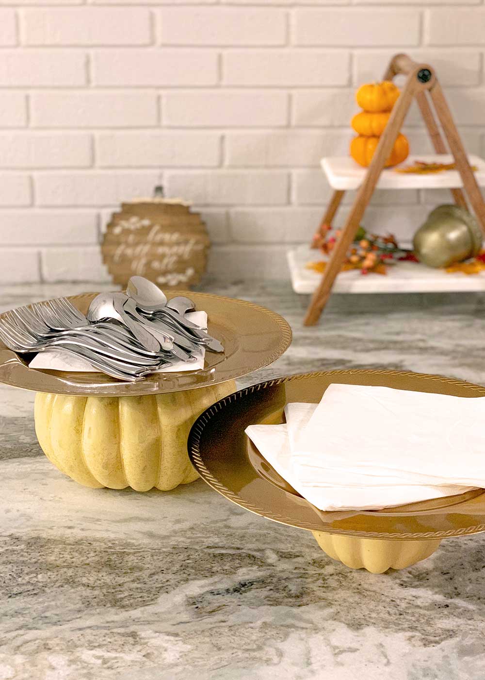 Fall Serving Platter - Easy, Dollar-Store DIY – Lexis Rose