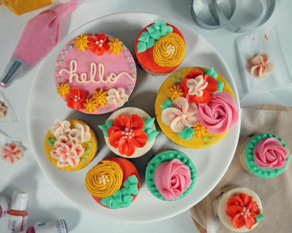 Fall Flower Cupcakes – Recipes & Decorating Tutorial