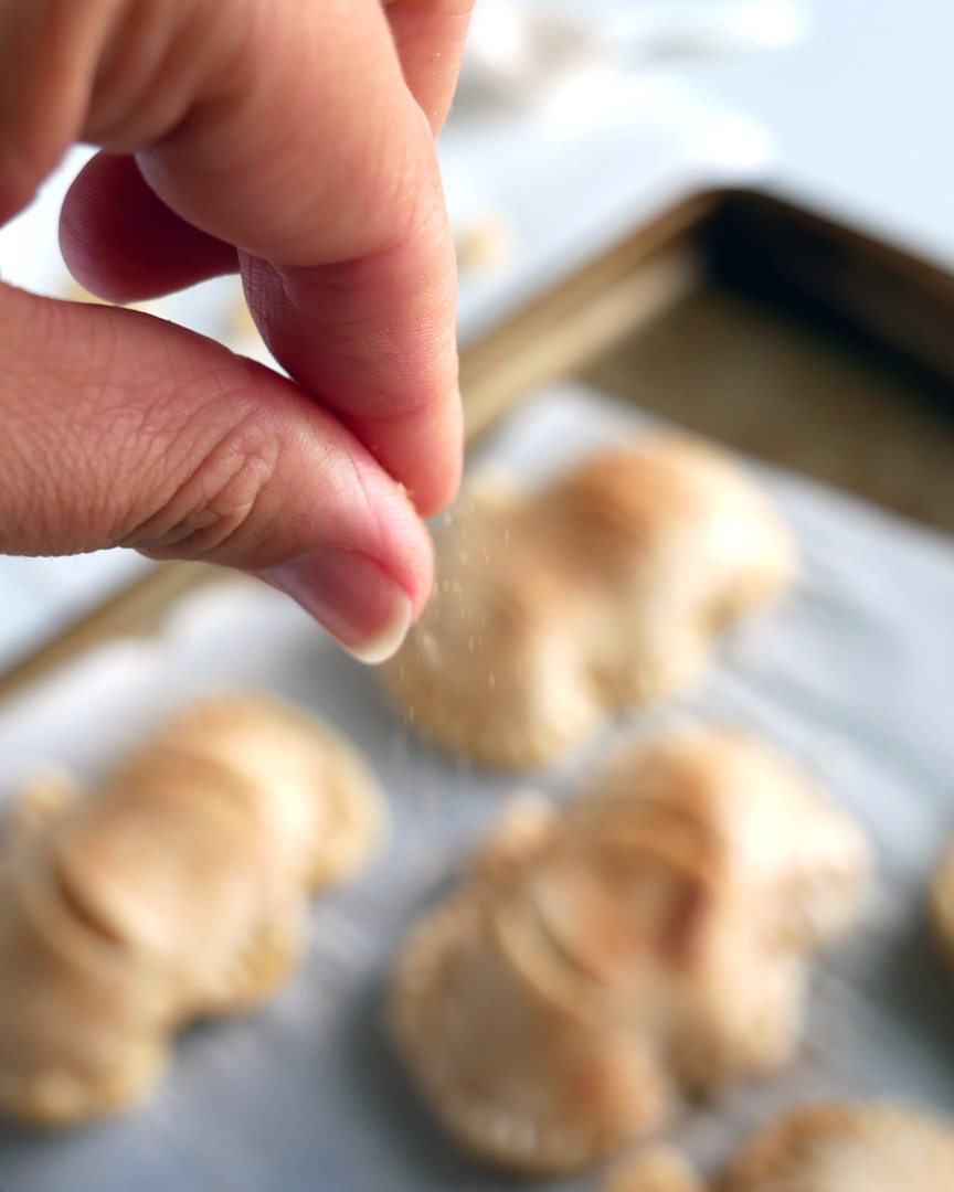 Chai Spiced Pumpkin Hand Pies – Lexis Rose